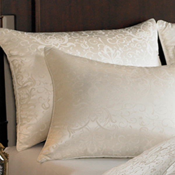 Eliasa 920+ Canadian White Goose Down Pillow – Laytner's Linen & Home
